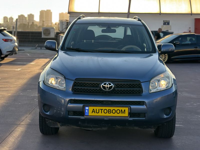 Продаю Toyota RAV4, 2008 в Ришон-ле-Ционе: светло-серый 2008 года за ₪ ...