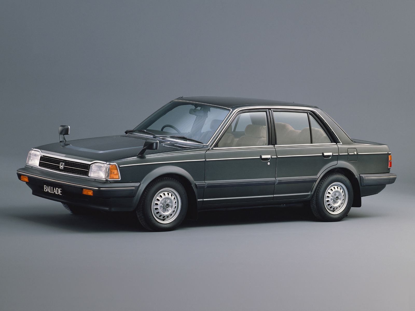 Honda Ballade sedan 1.3 AT gasoline | 72 hp fwd type of drive | 1 ...