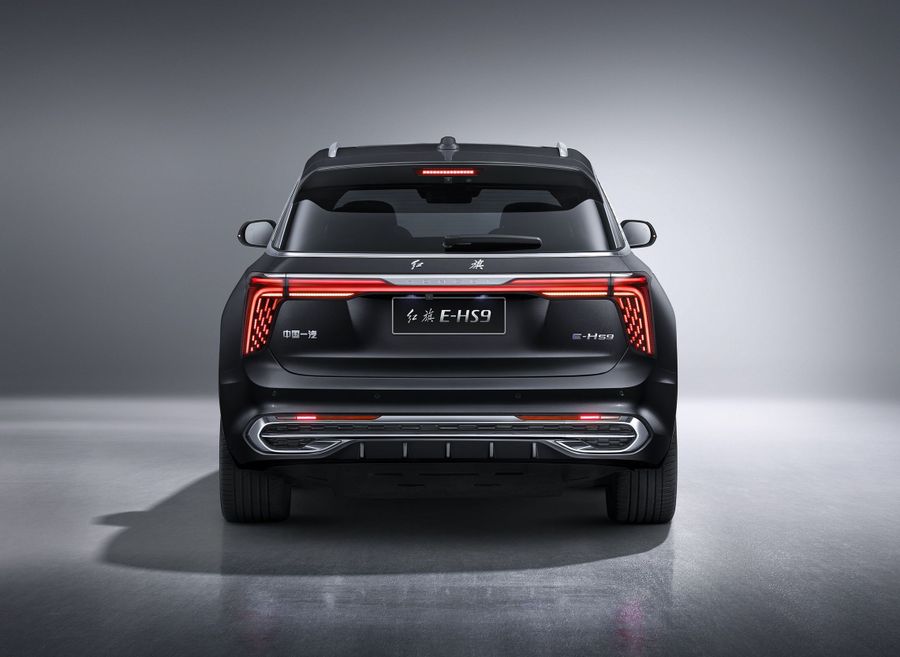 Хунцы LS7. Самый большой и дорогой внедорожник Китая - AUTOBOOM