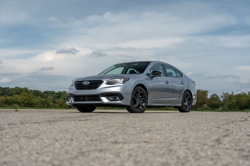 Subaru Legacy - generations, types of execution and years of ...