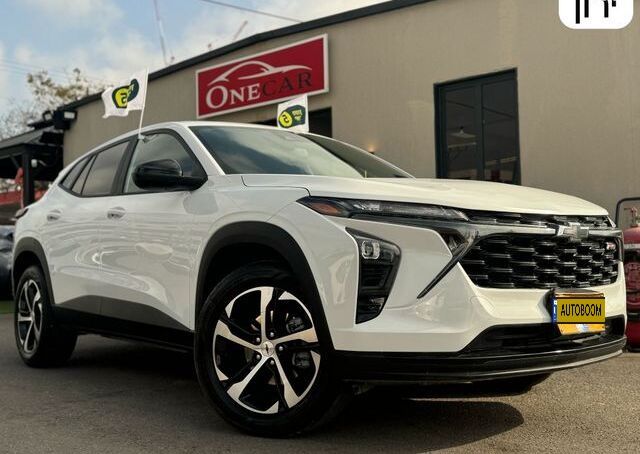 שברולט טראקס‏, 2024 יד שניה לרכישה בראשון לציון: לבן שנה 2024 במחיר 118 ...