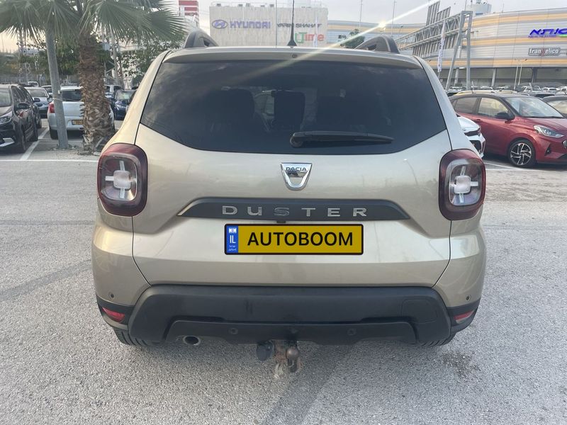 Buy the used Dacia Duster, 2020 in Rishon LeZion: beige 2020 at a price ...