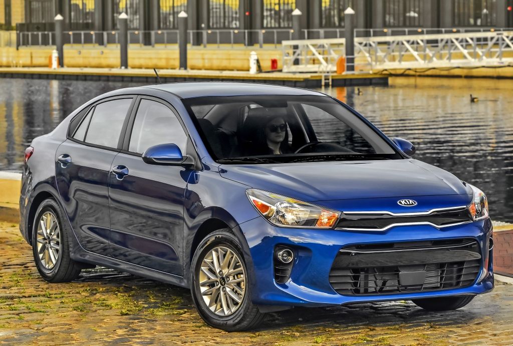 Kia Rio sedan 1.6 AT gasoline | 123 hp fwd type of drive | 4 generation ...