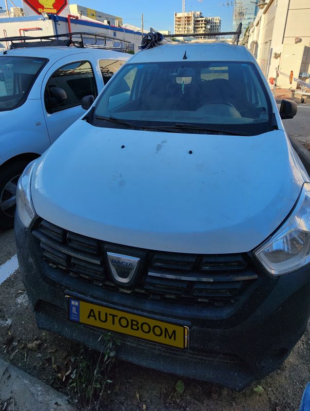 Продаю Dacia Dokker, 2019 года в Израиле: 1.5 Blue dCi MT (95 л.с ...
