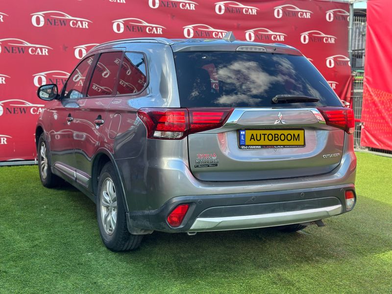 Buy the used Mitsubishi Outlander, 2016 in Rishon LeZion: grey 2016 at ...