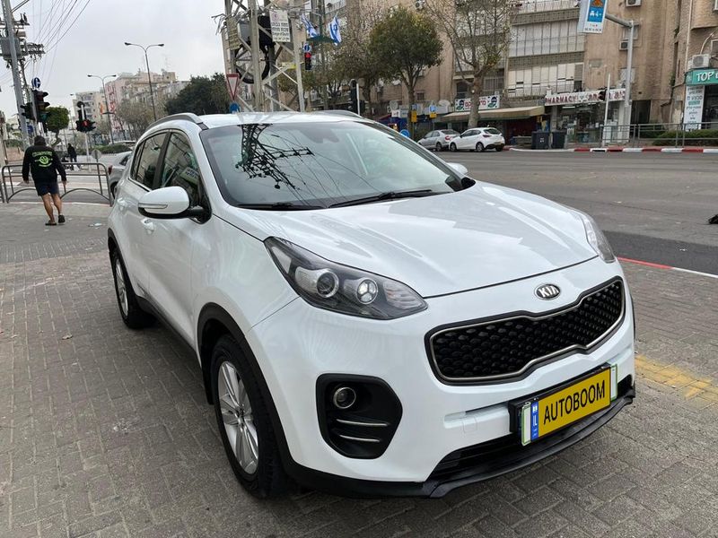 קיה ספורטאז'‏, 2016 יד שניה לרכישה בראשון לציון: לבן שנה 2016 במחיר 59. ...