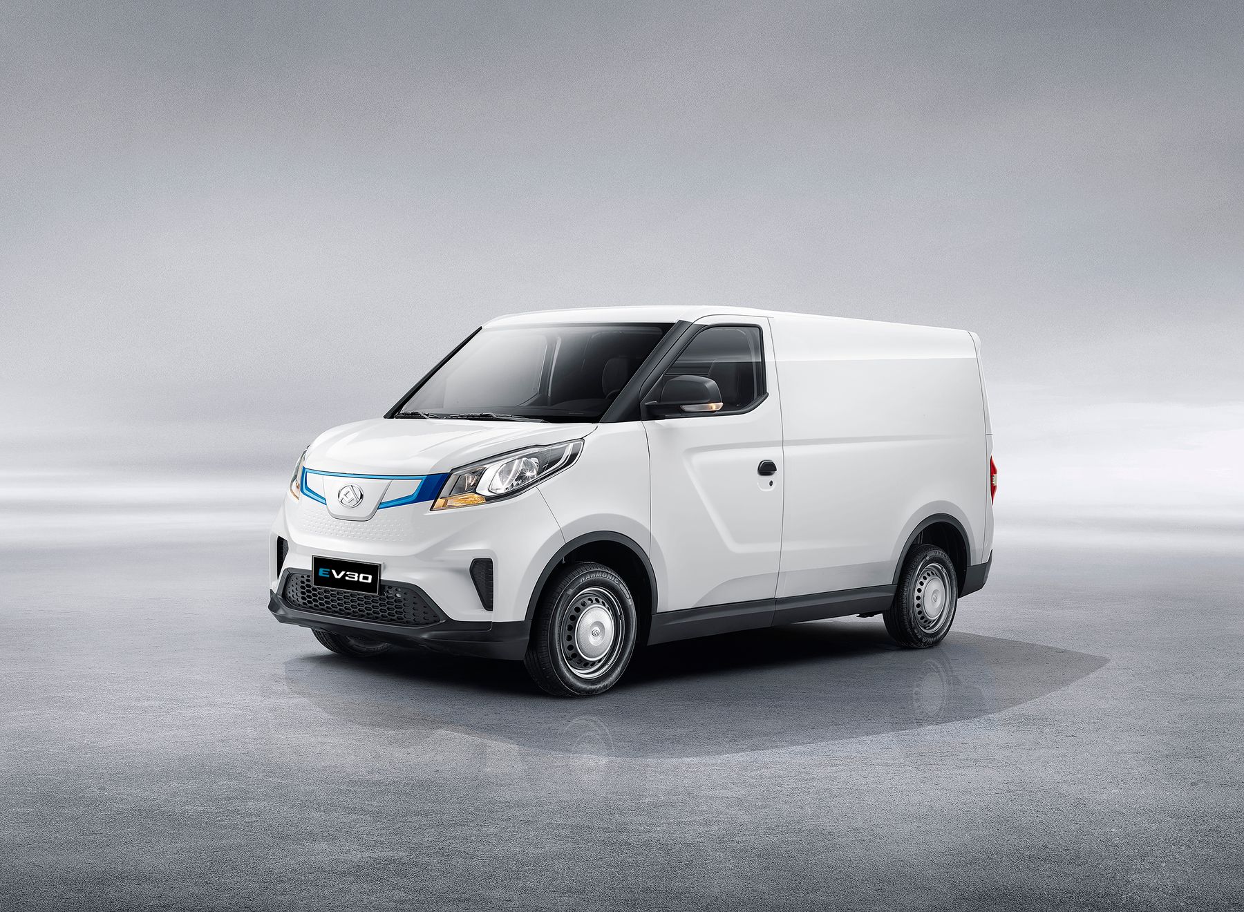 LCV Maxus e Deliver 3. More capacious and fuel-efficient - AUTOBOOM