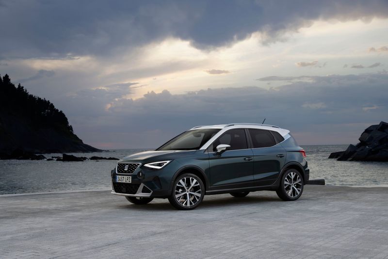 Новые автомобили SEAT Arona Style в продаже на заказ – AUTOBOOM