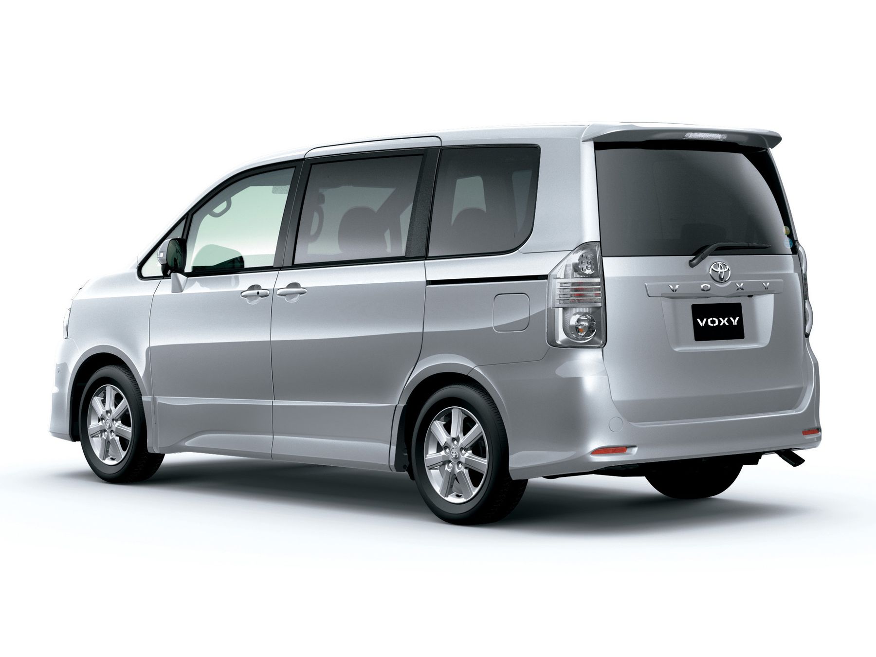 Toyota Voxy minivan 2.0 CVT gasoline | 143 hp fwd type of drive | 2 ...