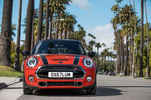 MINI Cooper 2019: Vehicle Check Report by Number – AUTOBOOM