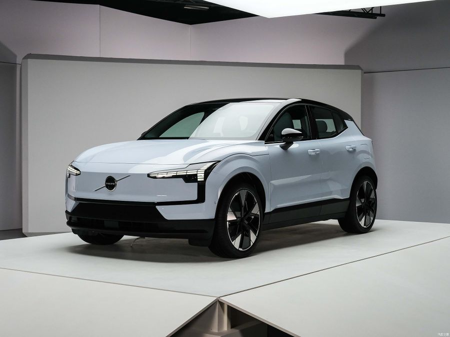 וולוו EX30 יתחיל להימכר בישראל במחיר החל מ-189,000 ש"ח - אוטובום