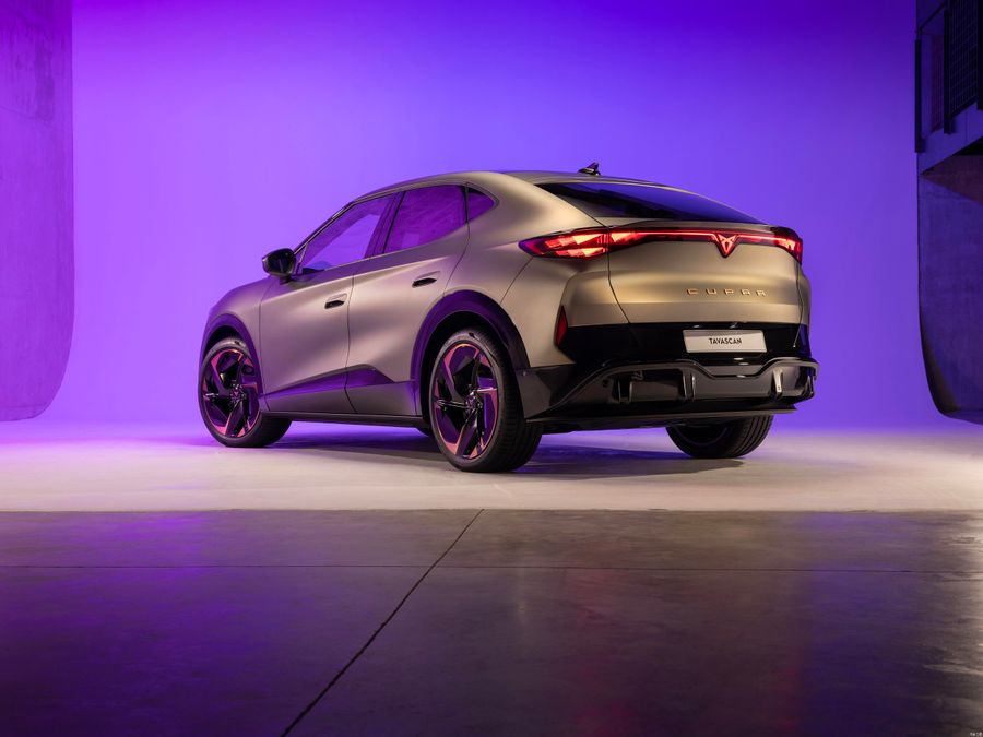 קופרה. הקרוסאובר החשמלי טבאסקן יופיע בשנת 2024 - AUTOBOOM