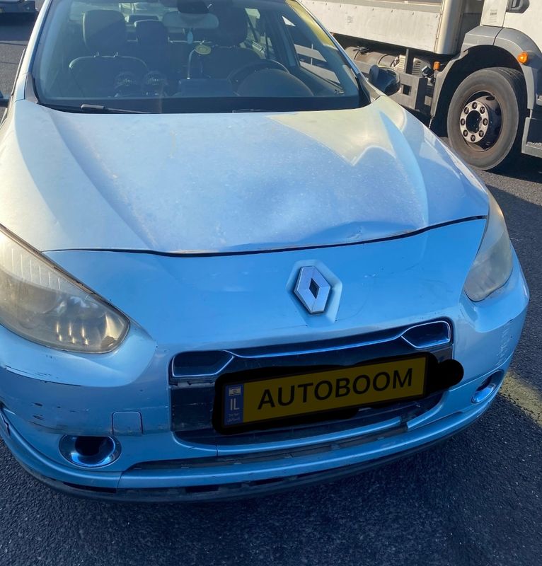 Buy the used Renault Fluence, 2012 in Rishon LeZion: blue 2012 at a ...