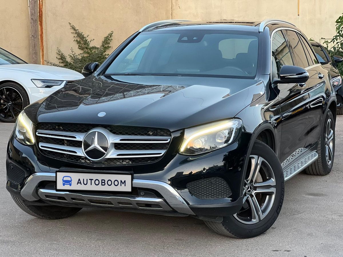 מרצדס GLC‏, 2017 יד שניה לרכישה בישראל: שחור שנה 2017 במחיר 200.000 ₪ ,יד 3 438990№ — AUTOBOOM.co.il