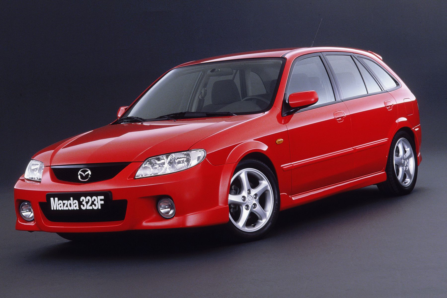 Mazda 323F estate 5-door 2.0i AT gasoline | 130 hp fwd type of drive ...