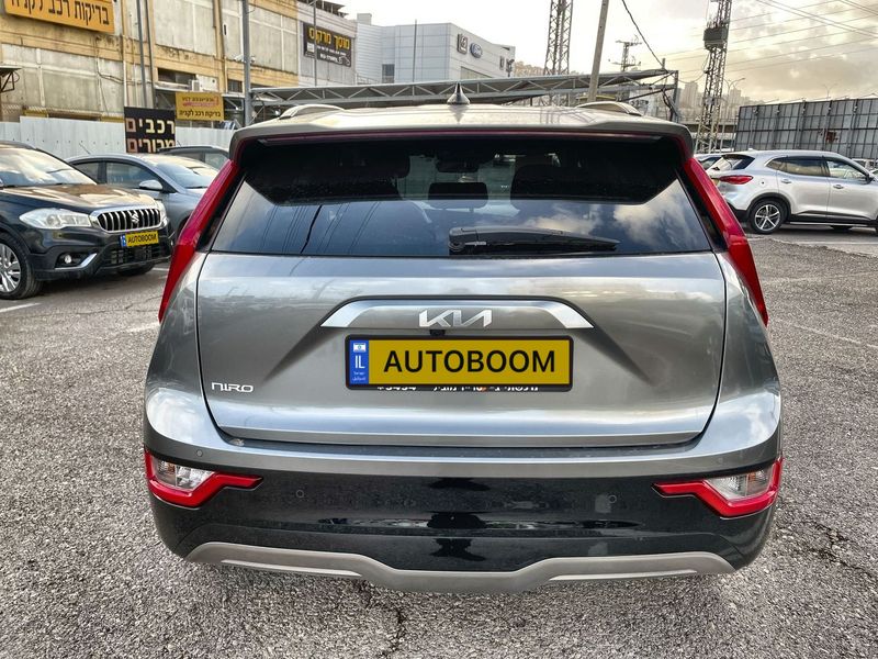 Selling Kia Niro, 2023 in Rishon LeZion: 64.8 kWh (204 hp) hp ...