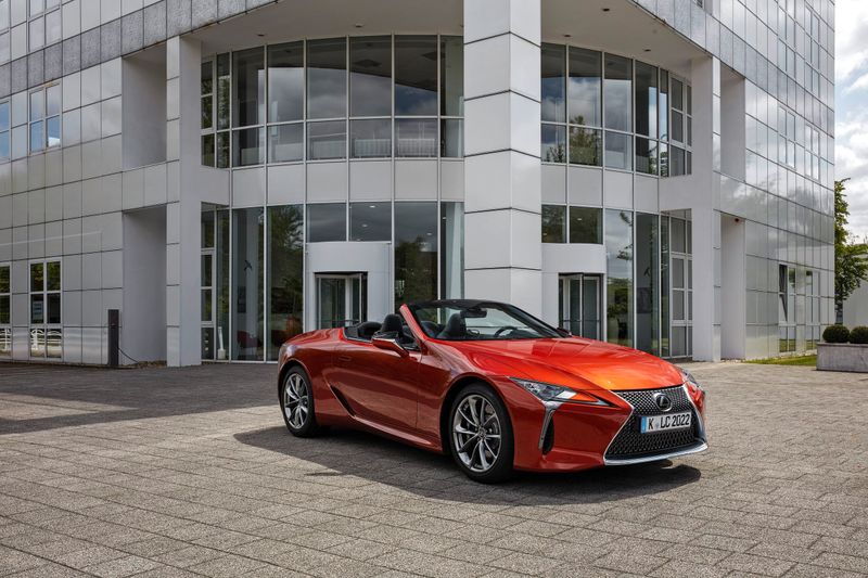 לקסוס LC 2022 מחירון - היבריד, בנזין. מאפיינים טכניים, צריכת דלק ...