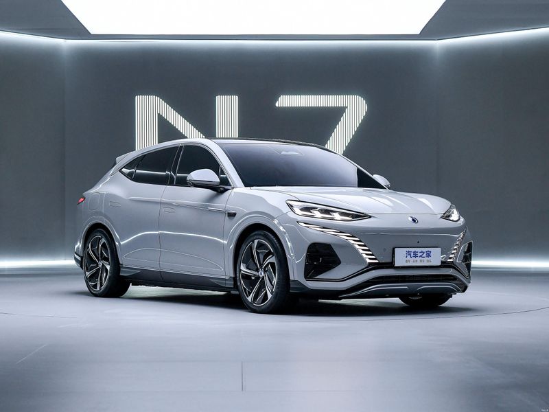 Denza N7 SUV 5-doors AT electro | 313 hp 4x4 type of drive | 1 generation (2023 – now) - vehicle ...