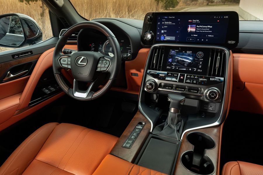 Лексус. Новый LX 700h: мощный и гибридный - AUTOBOOM